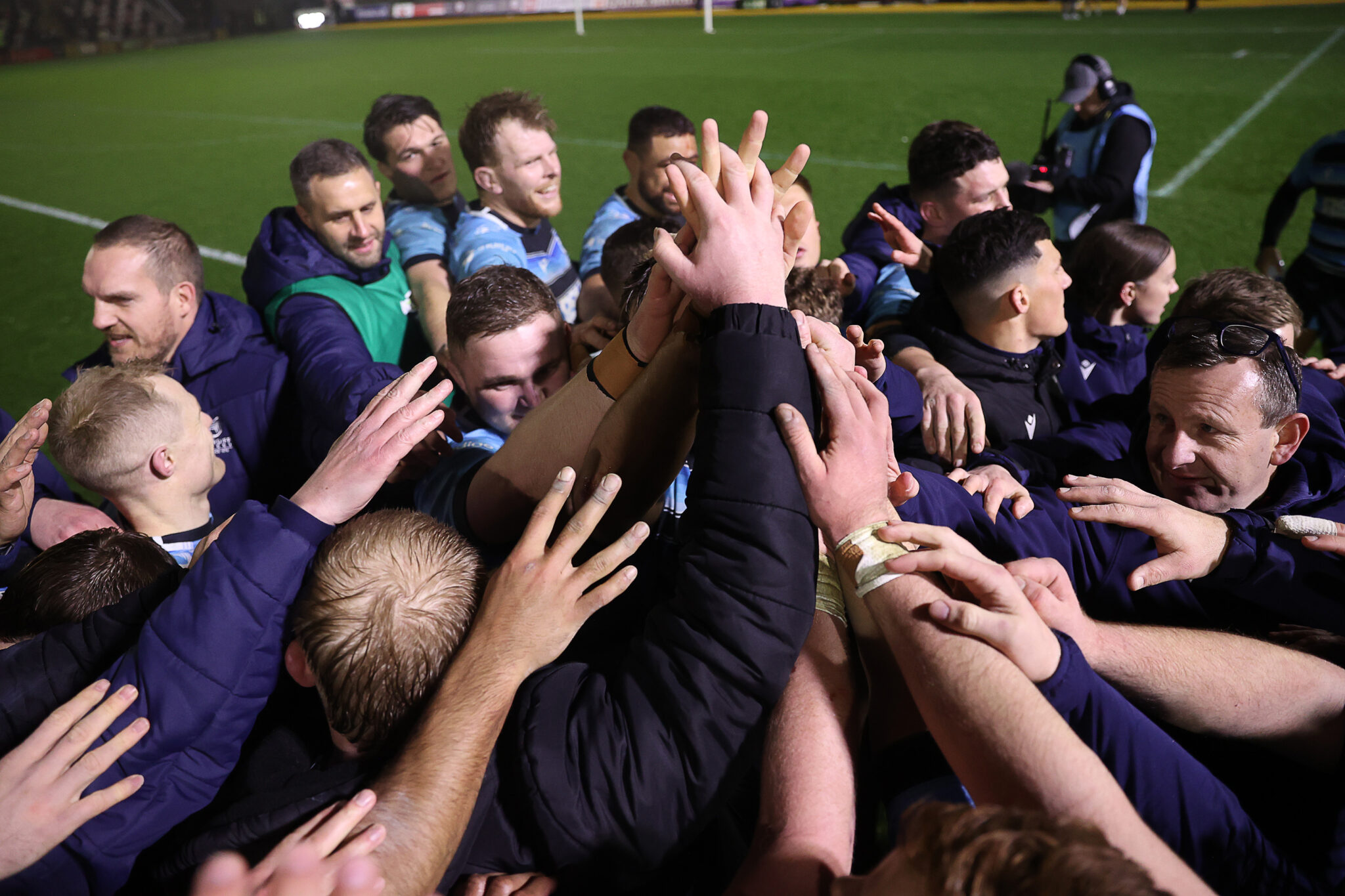 Hennessey to make debut as Cardiff change seven - Cardiff Rugby