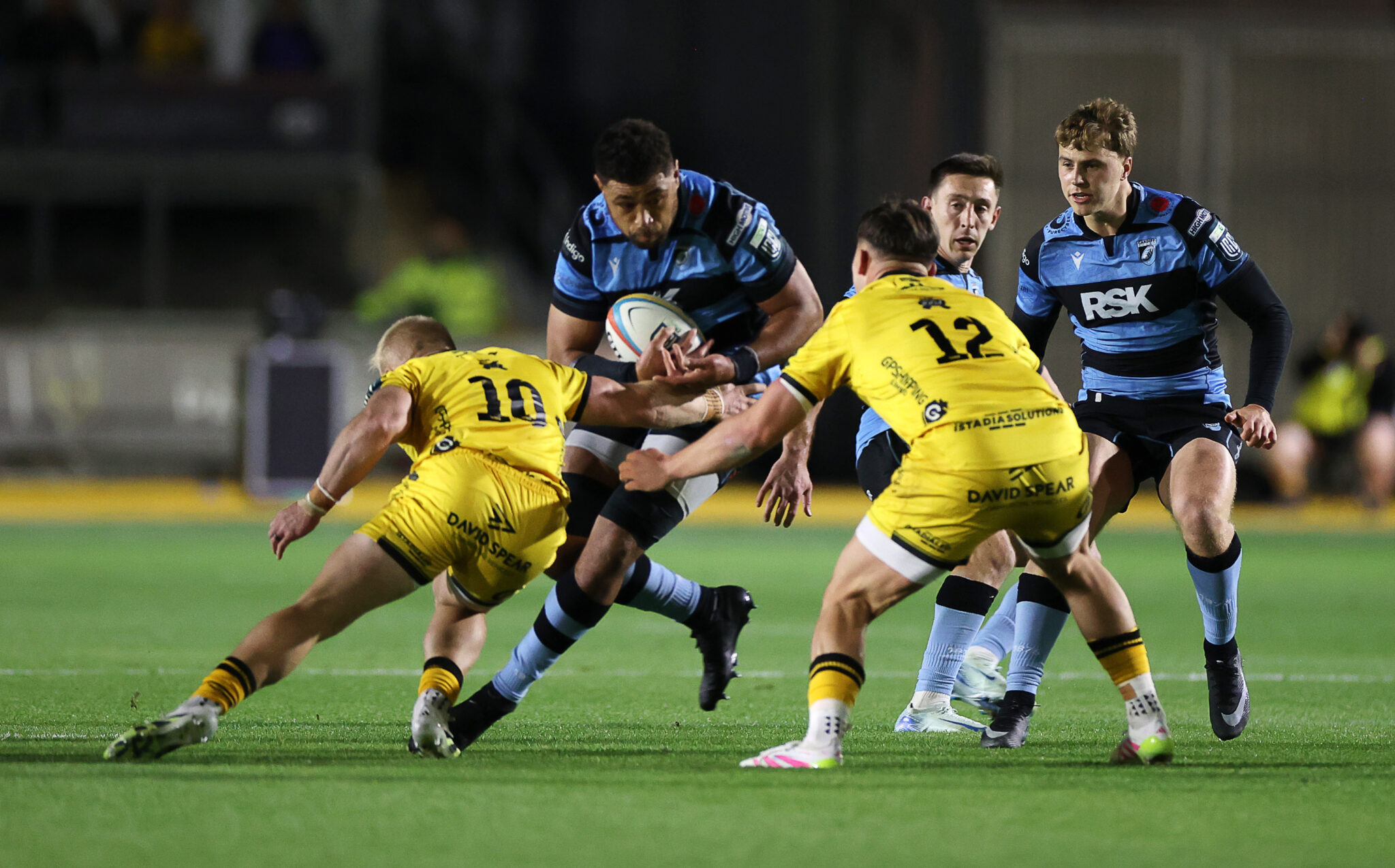 Cardiff Rugby 33 Lions 20 - Cardiff Rugby