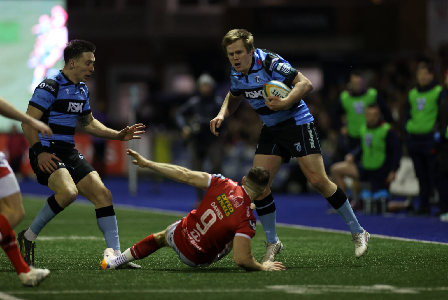 Arm Wrestling, Wedding Cars, Farming and Rugby - The Busy Life of Dan ...
